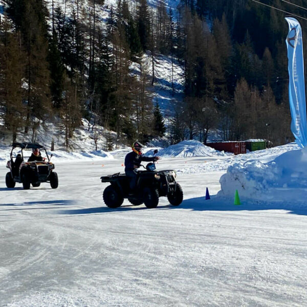 Session 20 min. Buggy Polaris RZR 570cc biplace – Circuit Glace ...
